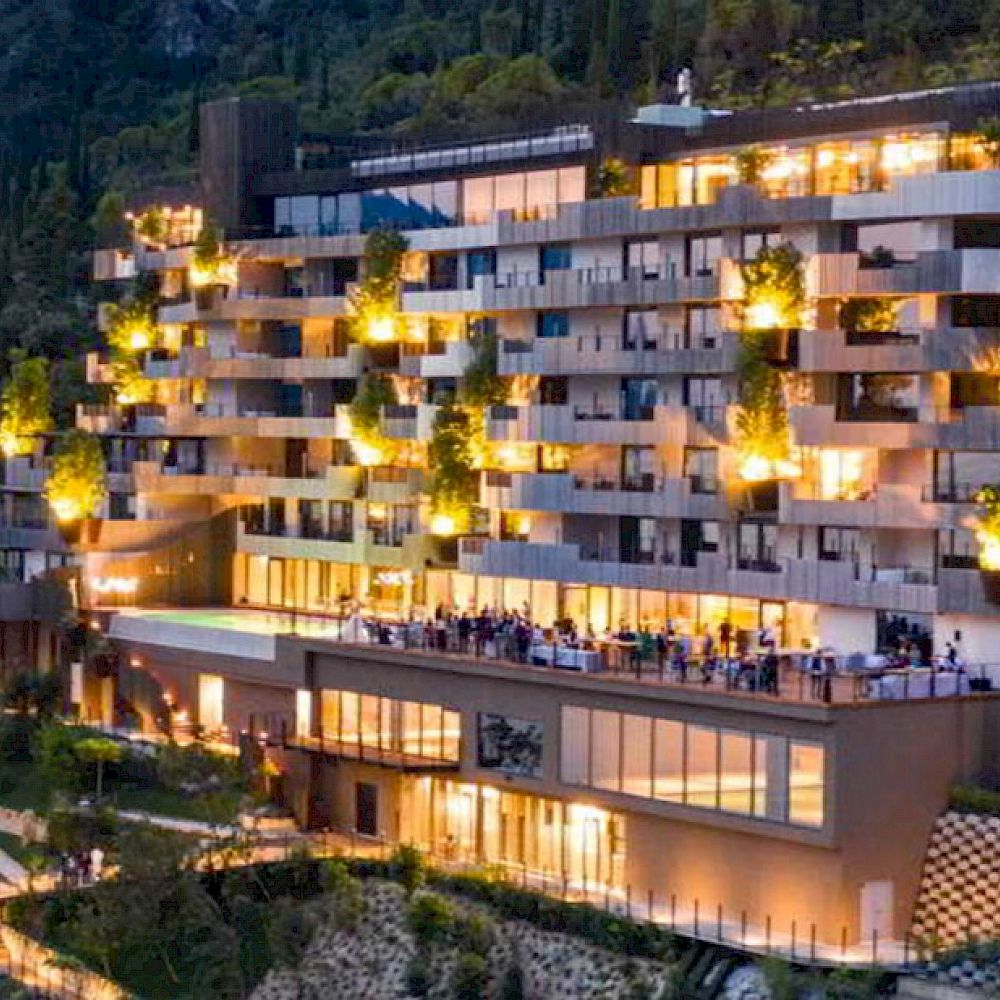 Edificio Alberghiero EALA - Ingegneria Acustica - Trebeschi